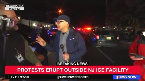 ‘You Just Lied On Camera!’ MS NOW’s Ali Velshi Has Wild Run-in With ...