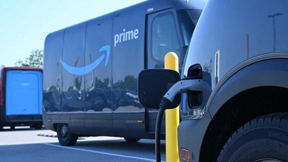 Amazon’s Rivian Electric Van Fleet Jumped 50% In 2025 - NewsBreak