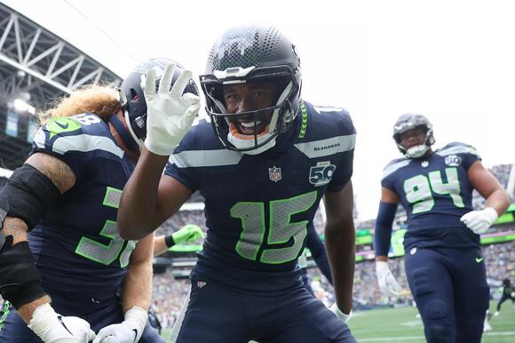 Seahawks Uniform Colors Decided for Monday Night vs Texans - NewsBreak