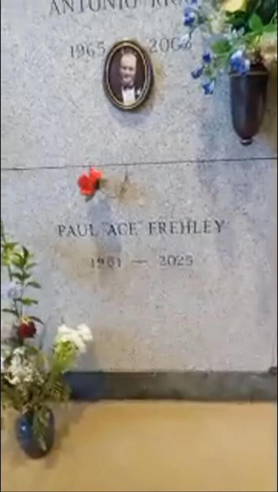 Ace Frehley's Final Resting Place Revealed - NewsBreak