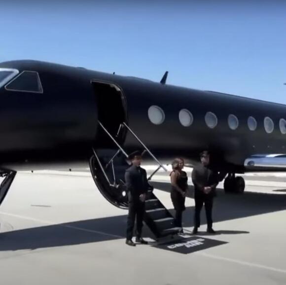Diddy and his private jet shrouded in mystery as both have vanished ...
