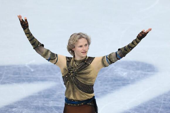 ‘Identity and Self-Worth’ — Maxim Naumov Defends Ilia Malinin After ...