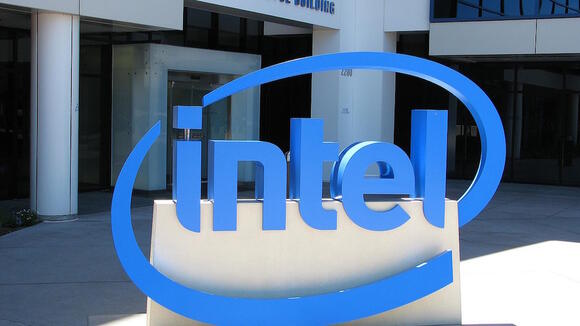 Intel Appears to Abandon Solo Glass Substrate Strategy, Seeks Partners ...