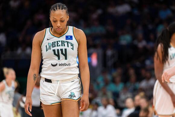 Betnijah Laney-Hamilton needs knee surgery in Liberty setback