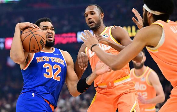 Mitchell Robinson Injury Rocks Knicks Roster Before 2026 NBA Finals ...