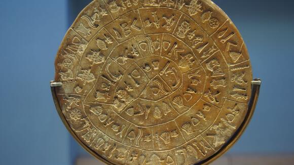 13 Ancient Objects Researchers Still Can’t Properly Explain - NewsBreak