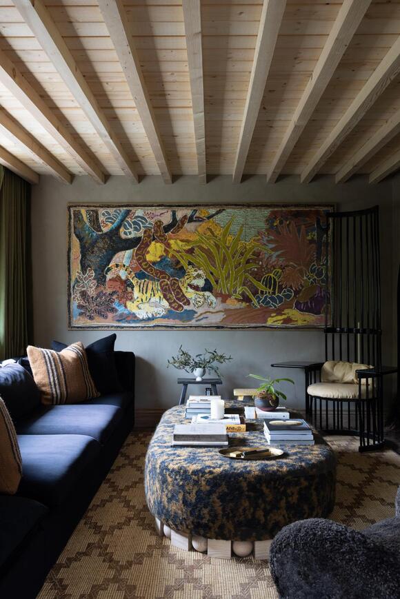 7 Design Trends Interior Designers Are Using to Create 'Snugs' in 2026 ...