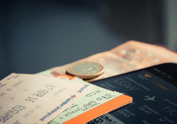 9 Flight Upgrade Secrets That Frequent Flyers Use That Airlines Quietly ...