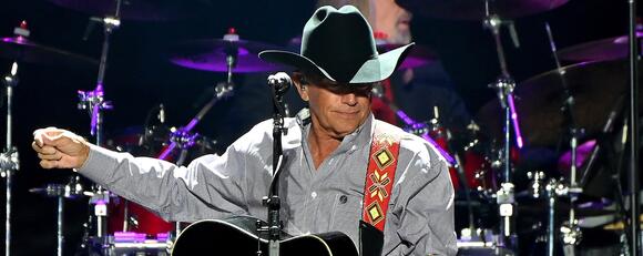 George Strait Unveils New Song While Playing to Biggest Live Crowd Ever ...