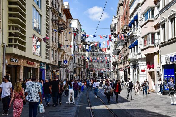 A Shift in Global Travel Patterns Has Made U.S. Inbound Tourism One of ...