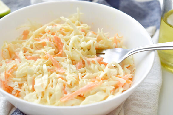 How to Make Coleslaw That Tastes Like it Came From a Diner - NewsBreak