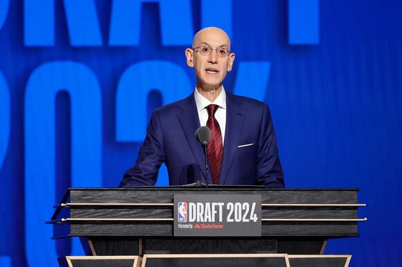 Adam Silver should settle nasty Knicks-Raptors lawsuit: judge - NewsBreak