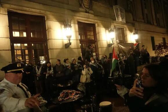 NYPD Breaks Up Campus Encampments at City College and Columbia ...