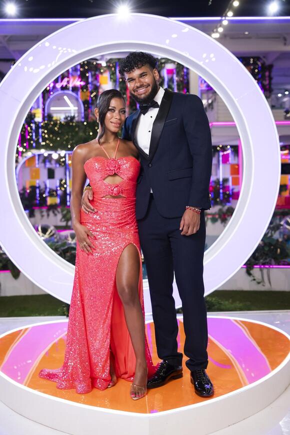 Love Island Fan-favorite Amaya Papaya Reflects On Reuniting With Ex ...