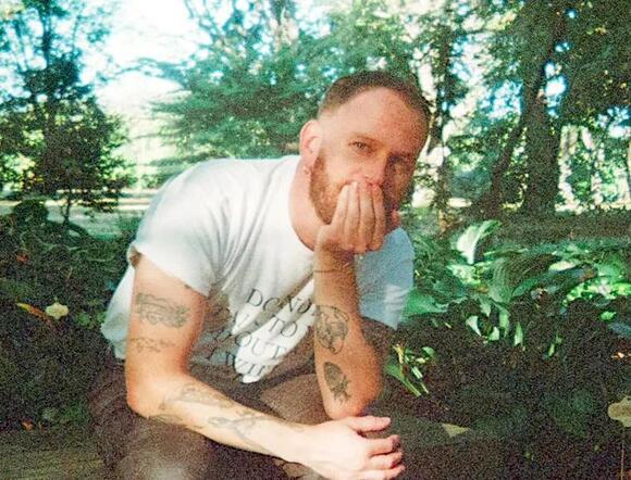 Southport native and songwriter signs to Midwest indie label - NewsBreak