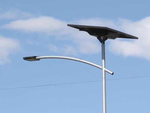 Clark County tests solar-powered street lights to combat copper wire ...