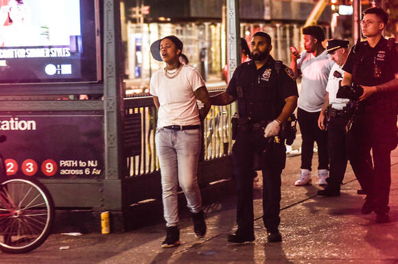 Teen stabbed in back on NYC subway platform after fight on train: cops ...