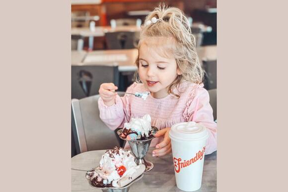 Metuchen says goodbye to beloved Friendly's after 50 years - NewsBreak