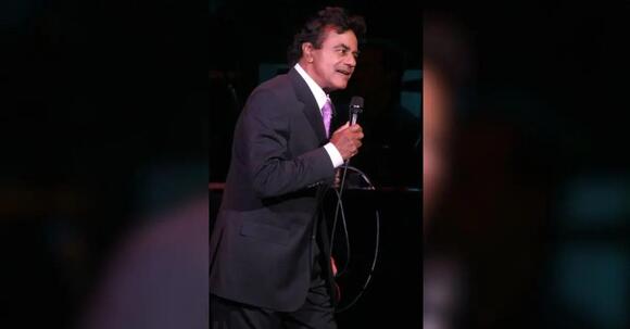 Johnny Mathis' Brutal Dying Days: Stage Icon, 89, Announces He's ...