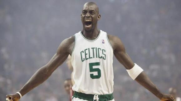Jaylen Brown reveals Kevin Garnett as his favorite Celtic of all time ...
