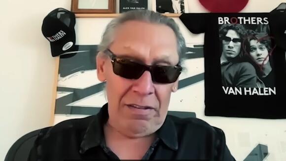Alex Van Halen Fired Michael Anthony After Phone Call - NewsBreak