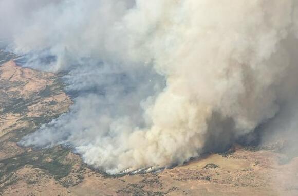 Lone Rock Fire closing in on being 100% contained