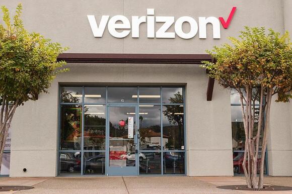 What to Know About the Verizon Outage - NewsBreak