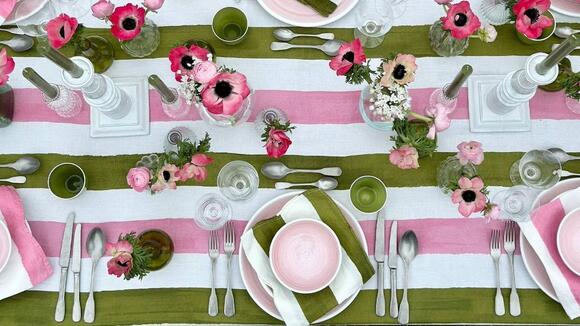 Designers Reveal the Chicest 2026 Table Decor Trends to Know For Your ...