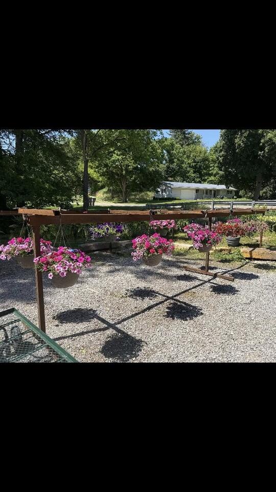 Buckskin Harvest Teams Up with Gearhart Farm Market - NewsBreak