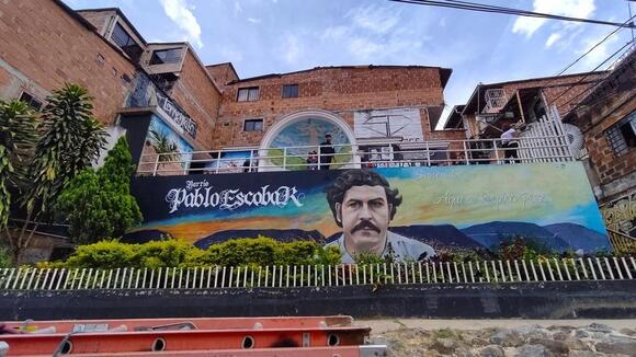 Pablo Escobar's Net Worth: The King of Cocaine's Fortune Revealed in ...