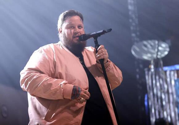 BigXthaPlug + Jelly Roll’s ‘Box Me Up’ Lyrics Describe a Broken Love ...