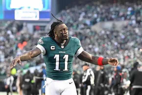 ESPN Insider Offers Timeline For Potential AJ Brown Trade - NewsBreak