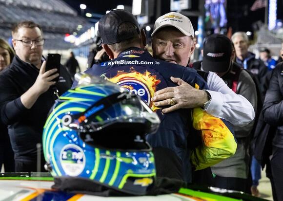 Watch: Richard Childress Fights Back Tears While Remembering Kyle Busch ...