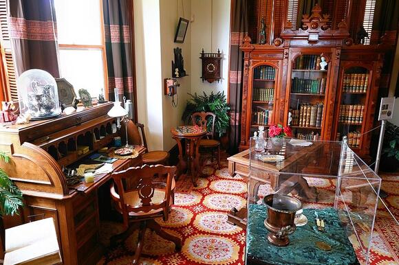 Historic and amazing George Fulton Mansion in Texas was built by ...