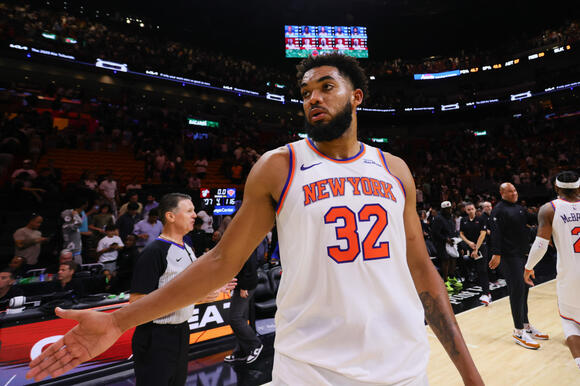 Kat Sends Chilling Warning To Knicks Newsbreak