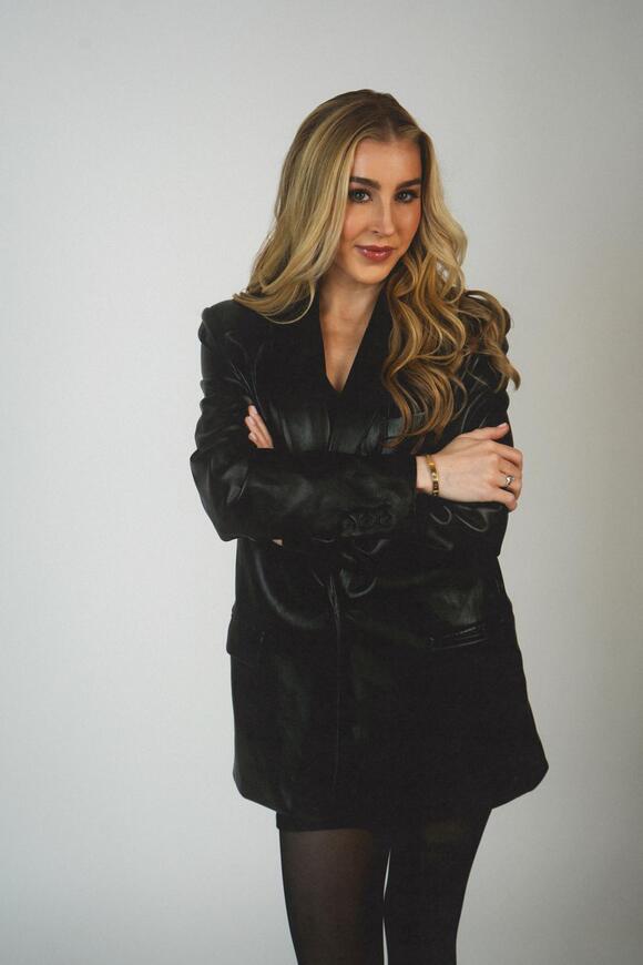 Brian Cashman’s daughter, Gracie, out to prove her new YES Network gig ...