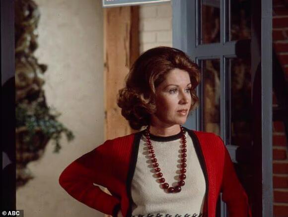 Patricia Crowley dies aged 91: Dynasty star passes away after 60-year ...