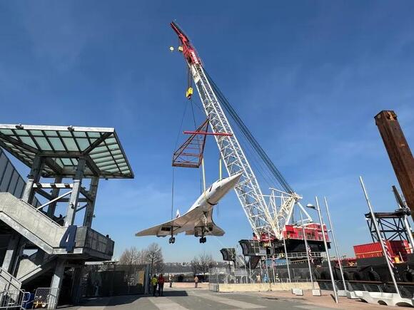 Concorde’s Return: Supersonic Icon Reclaims Its Place at Intrepid ...