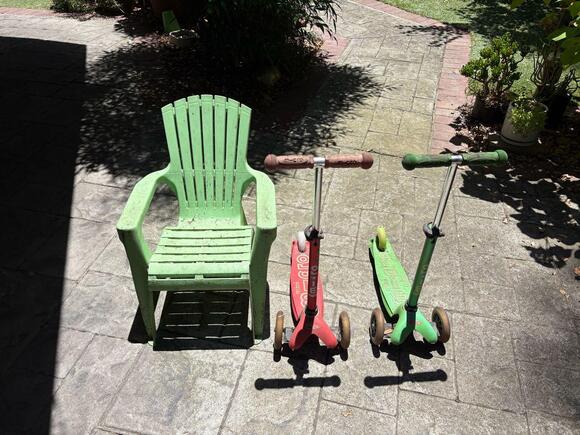 🎁 Freebies Up for Grabs in Aptos — Furniture, Bikes & More - NewsBreak