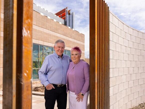 Phoenix Children's receives $5 million donation from Jerry and Vickie ...