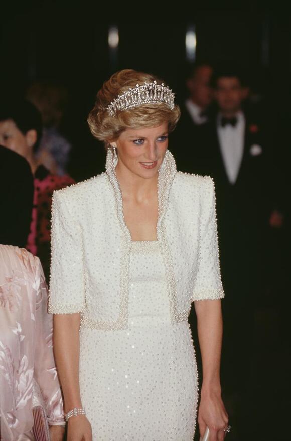 Why Kate Middleton Got Away With Cream-Colored Dress at Peter Phillips ...