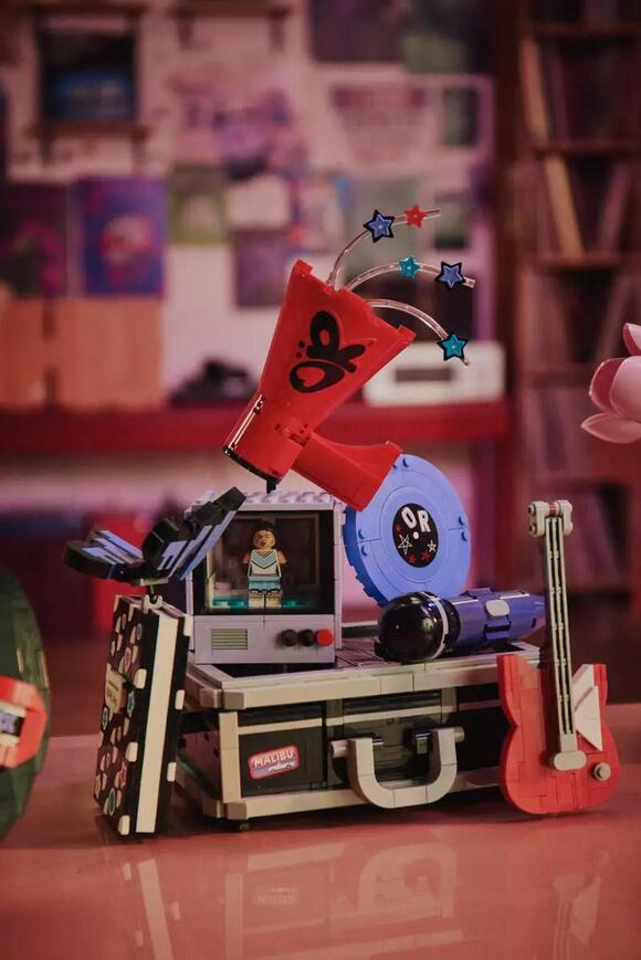 Olivia Rodrigo now has exclusive LEGO sets—here’s how to get them ...