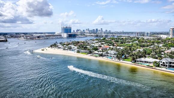 Experts issue warning about concerning project off US coast: 'These are ...