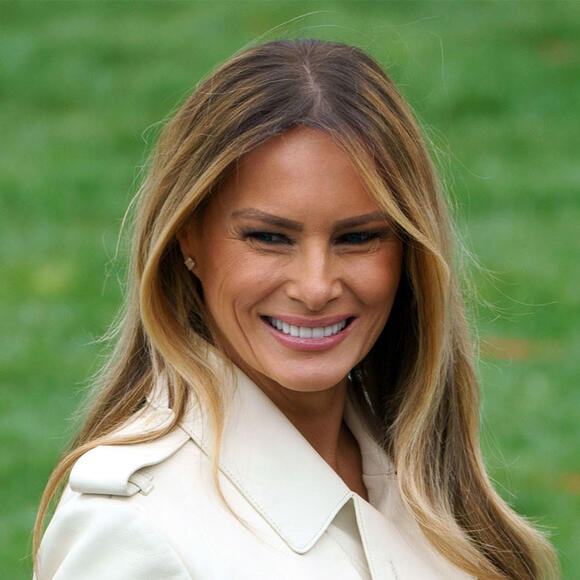 Fans Say Melania Trump Is The ‘Best-Dressed’ First Lady As She Stuns In ...