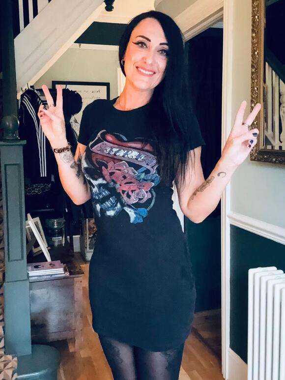 I only wore black for the entire month of October – this is how it made ...