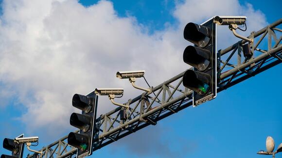 45,000 bogus tickets could wipe out every traffic camera in Arizona ...