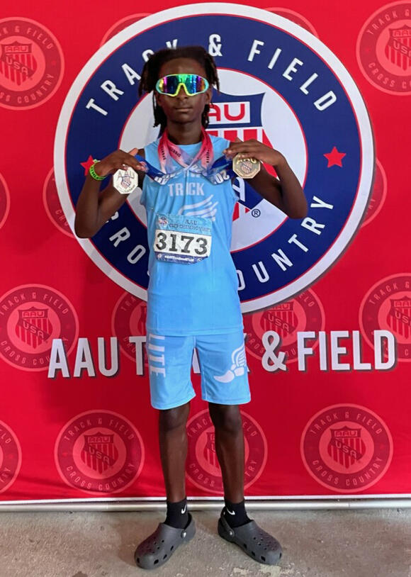 Whiteheads, Hicks spark Wide Awake runners at AAU nationals