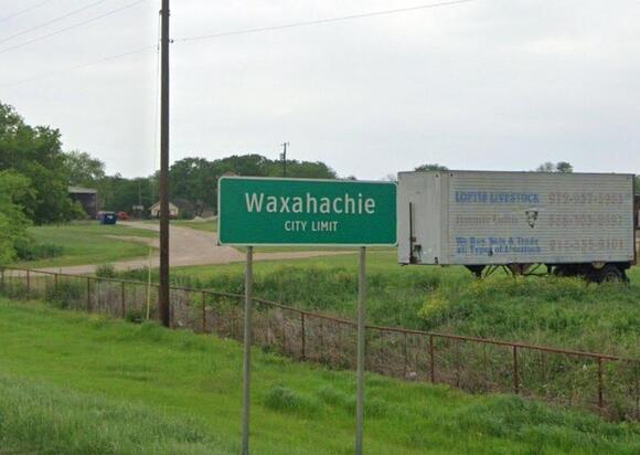 Dallas has Banned Vaping with a New City Ordinance - NewsBreak