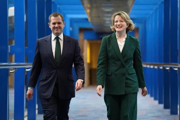 Robert Jenrick accused of fomenting division by backing burka ban ...