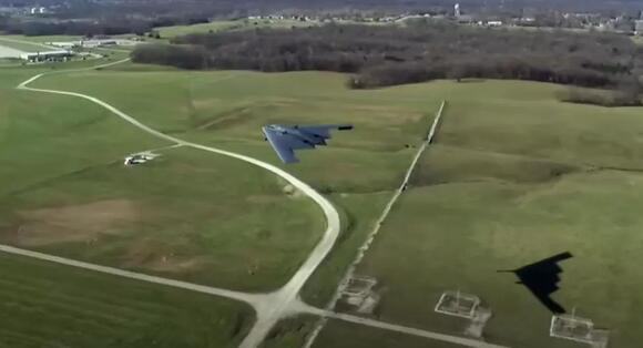 Secret Nuke-Sniffing Plane Takes Odd Missouri Route — Twice - NewsBreak